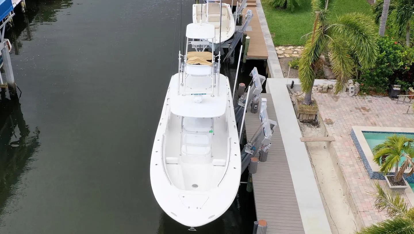 5 Common Boat Lift Problems | Tonka Built